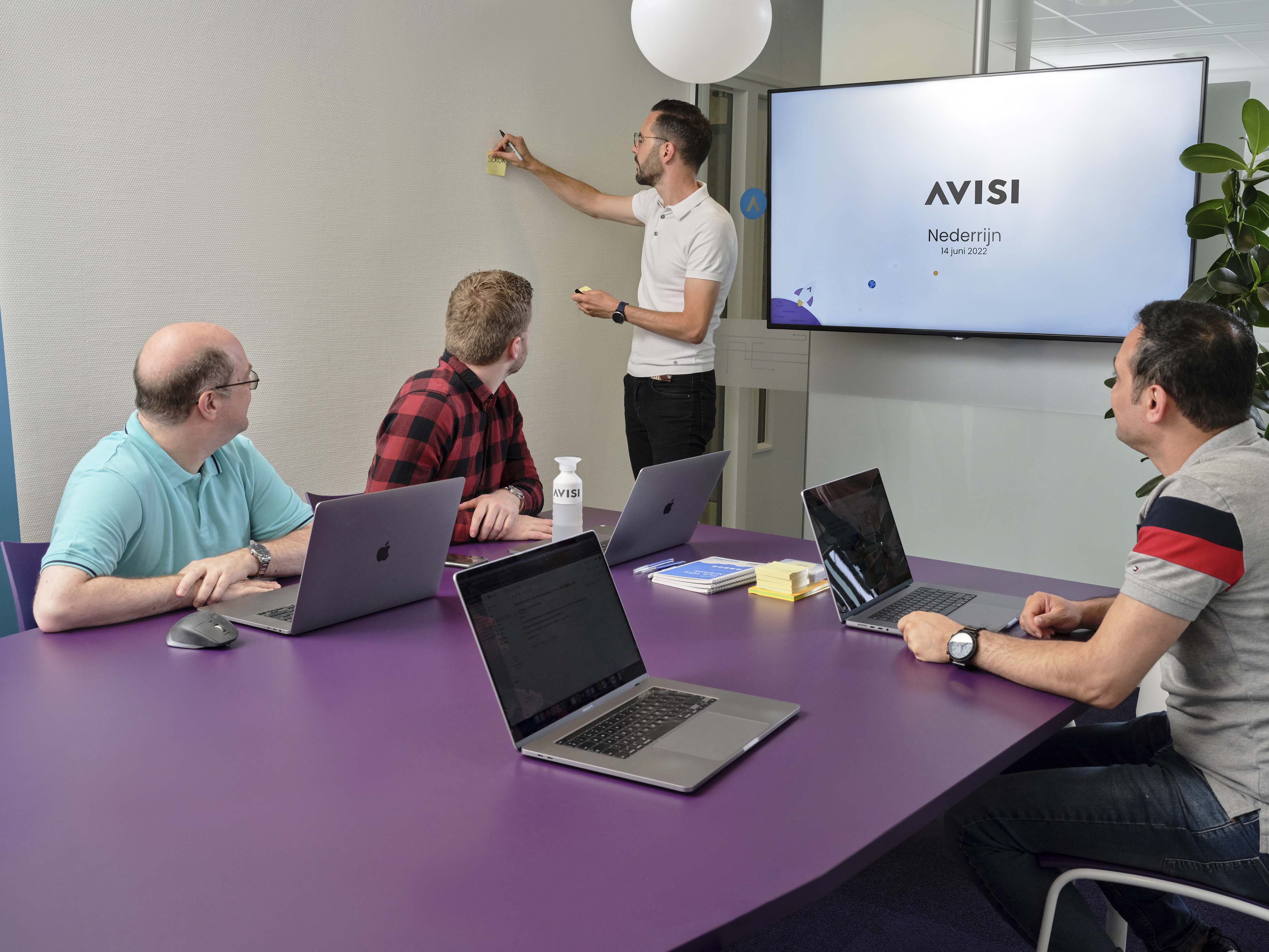 Building user interfaces with colour blind users in mind